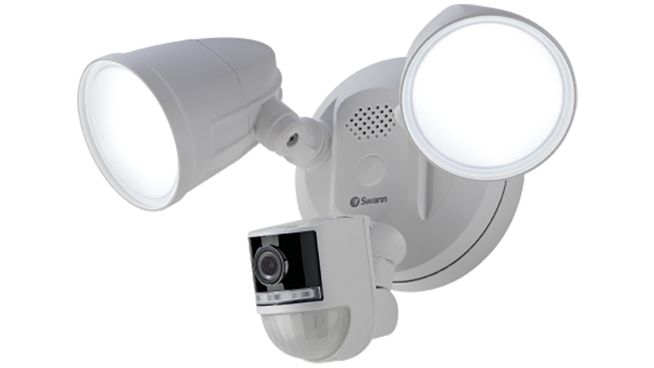 STARLINK Standard Kit Wi-Fi System + Swann MaxRanger4K Solar Security ...