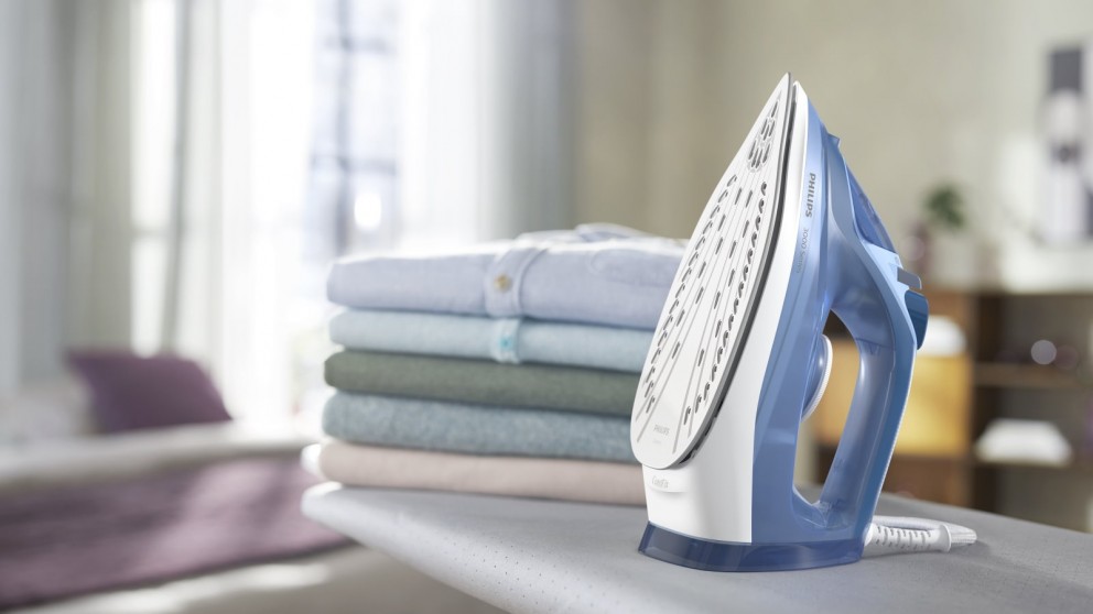 Philips 3000 Series Steam Iron - Blue | Joyce Mayne