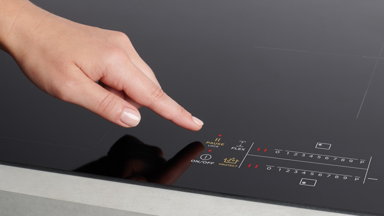 Westinghouse 900mm 4 Zone Induction Cooktop with BoilProtect | Joyce Mayne